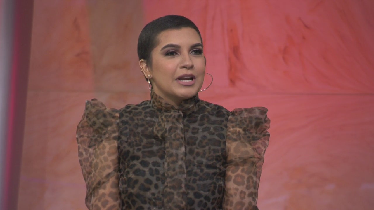 Amanda Salas is back!