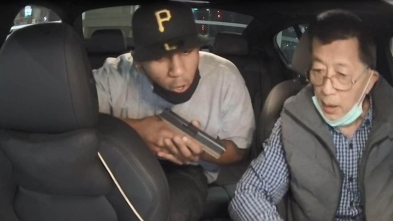Caught on camera: Lyft driver robbed at gunpoint in South El Monte ... Caught on camera: Lyft driver robbed at gunpoint in South El Monte ...