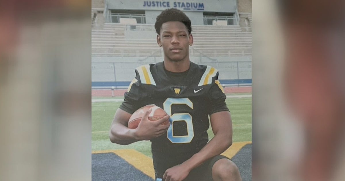 Warren High School football standout killed, 2 injured in horrific 5 ...