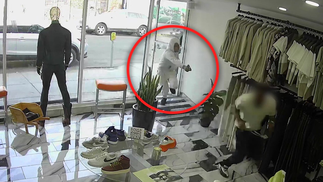 Suspects Open Fire Outside Melrose Clothing Store In Broad Daylight In