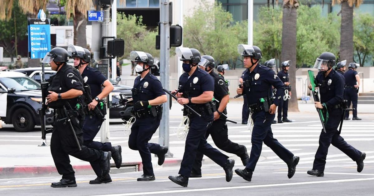 LAPD to stop responding to these 911 calls under new proposal | FOX 11 ...