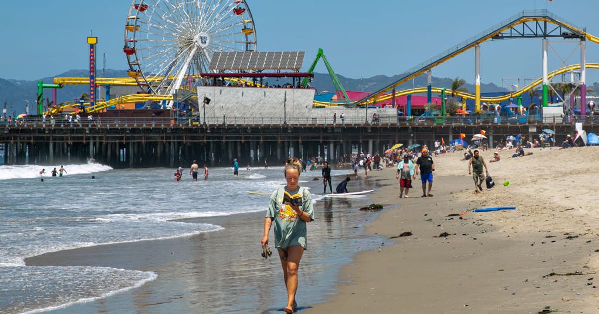 Warnings issued for 9 LA Co. beaches due to high bacteria levels | FOX ...