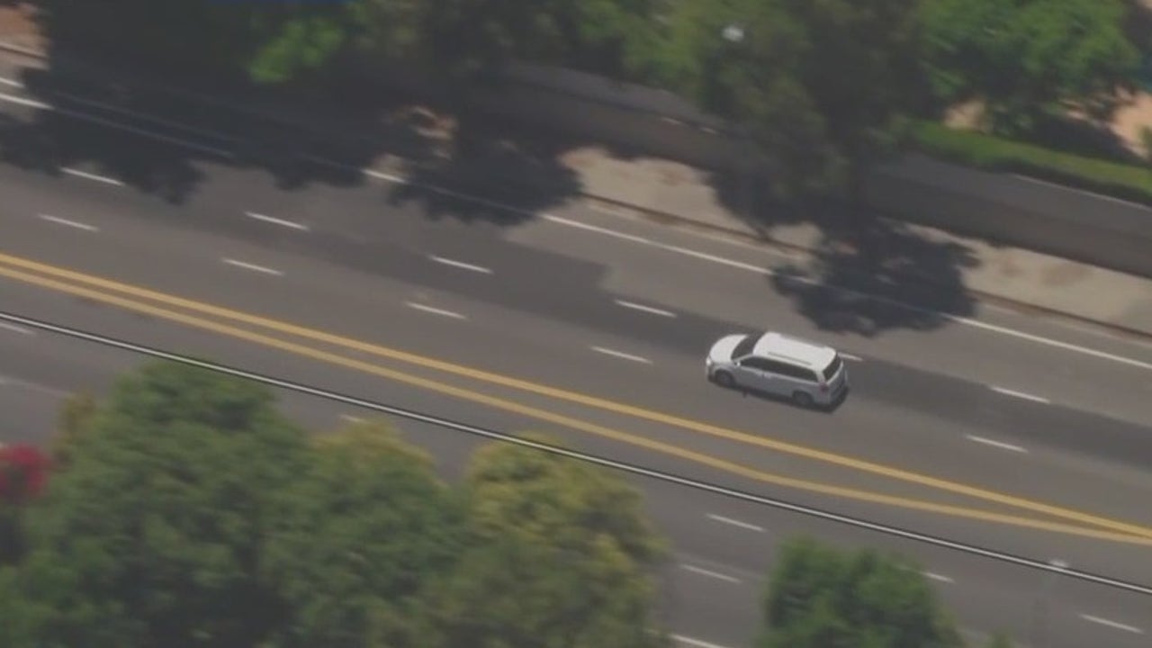 Live police chase in LA - July 19th | ResetEra