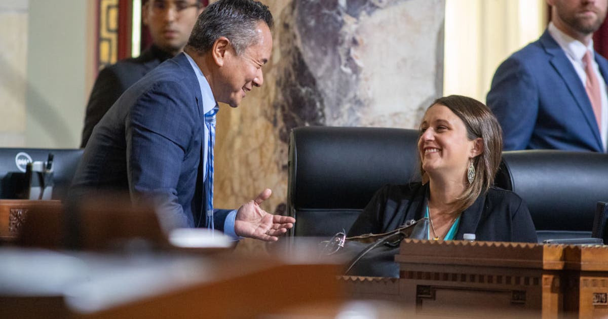 Imelda Padilla becomes formal voting member of LA City Council | FOX 11 ...