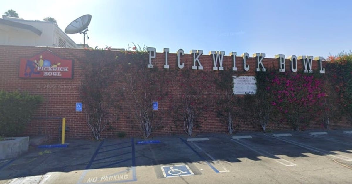 Pickwick Bowl in Burbank closes after more than 60 years | FOX 11 Los ...