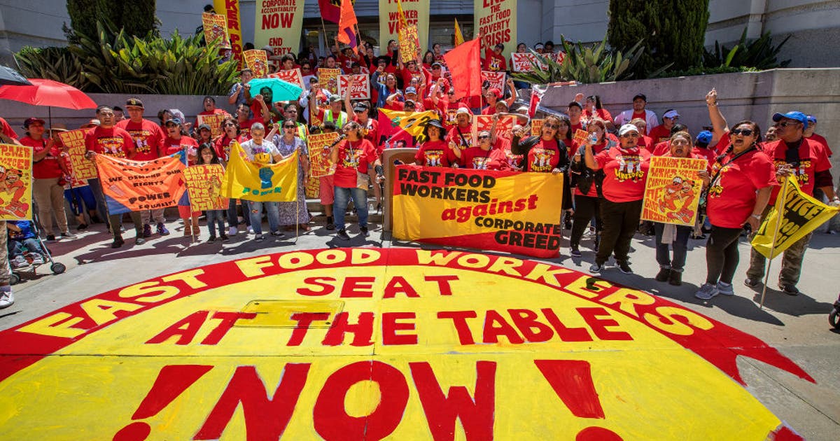 California raises minimum wage for fast food workers: Here’s how much ...