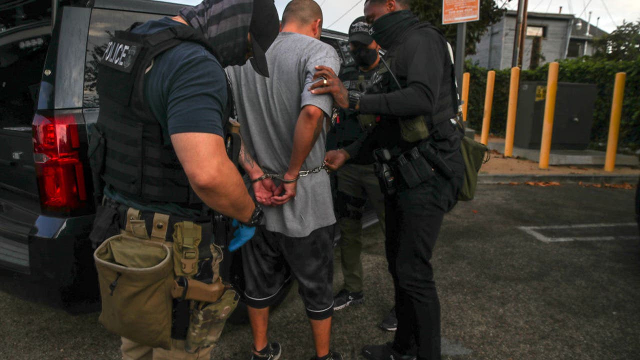 Common Tactic To Arrest Illegal Immigrants Ruled Unconstitutional By