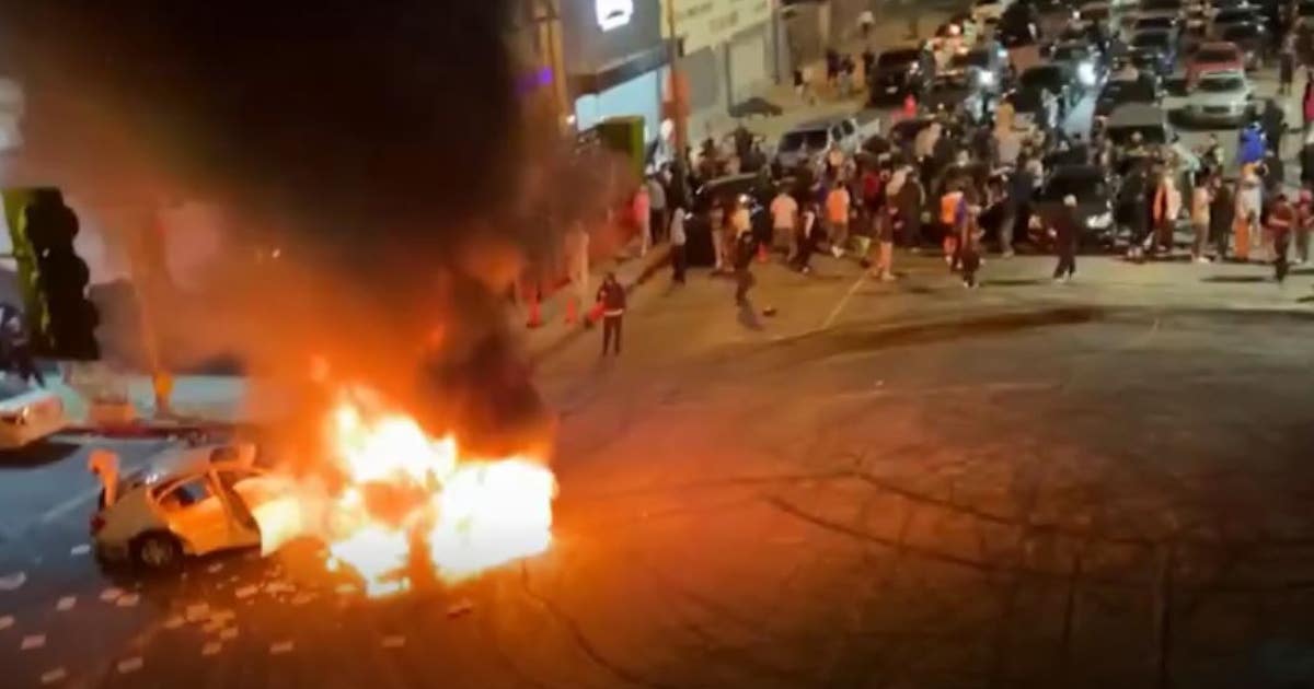 Massive DTLA street takeover ends with cars on fire | FOX 11 Los Angeles