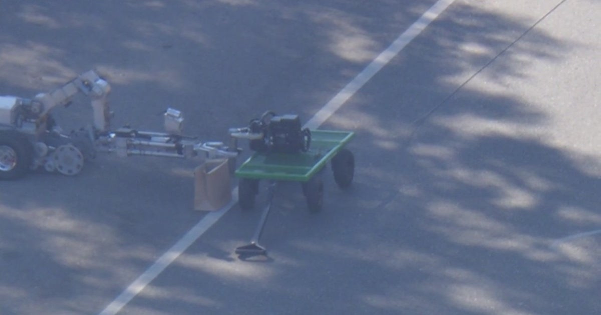 All clear given following reports of possible explosive device near 118 ...