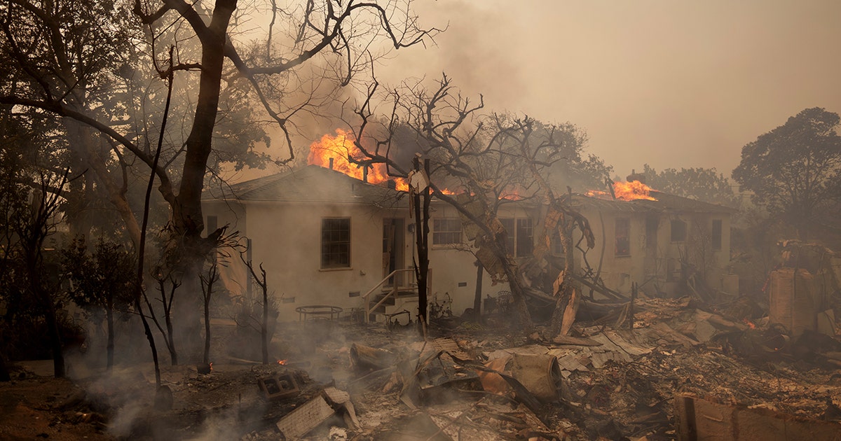Uber, Lyft offering free rides to evacuees impacted by Los Angeles ...