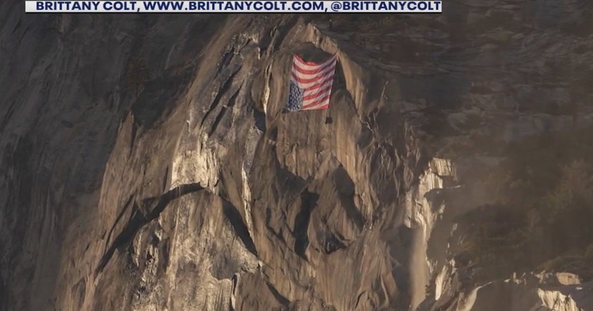 Upside down US flag hung over El Capitan in Yosemite National Park ...