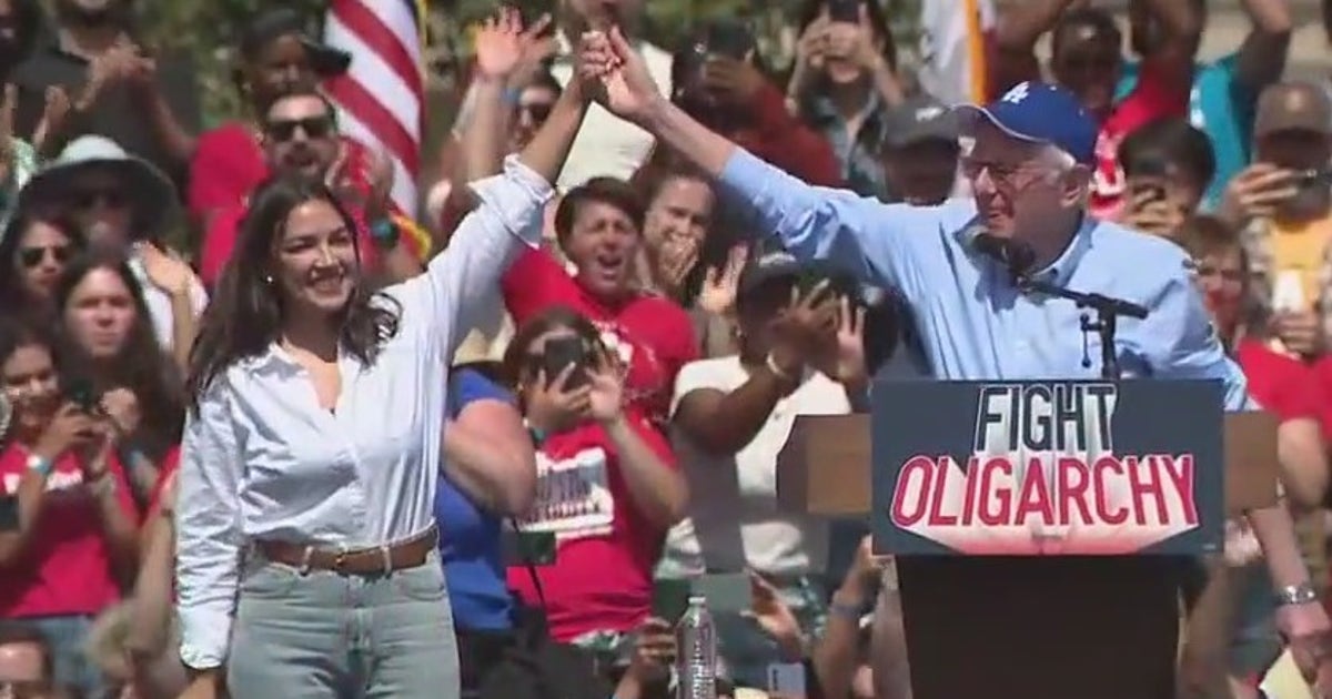 Bernie Sanders, Alexandria Ocasio-Cortez in Los Angeles for 'Fighting ...