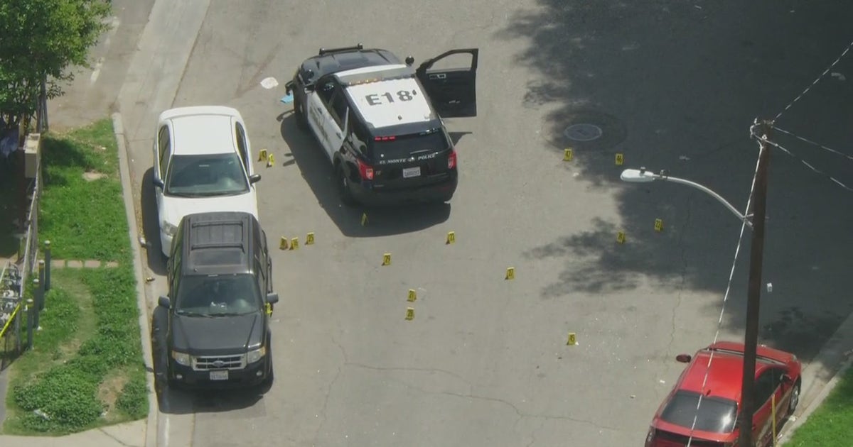 Suspect shot by police in El Monte | FOX 11 Los Angeles
