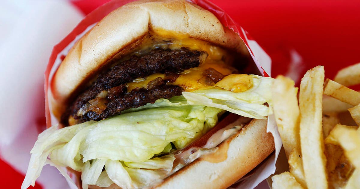 This California burger chain is America's favorite, according to Yelp ...