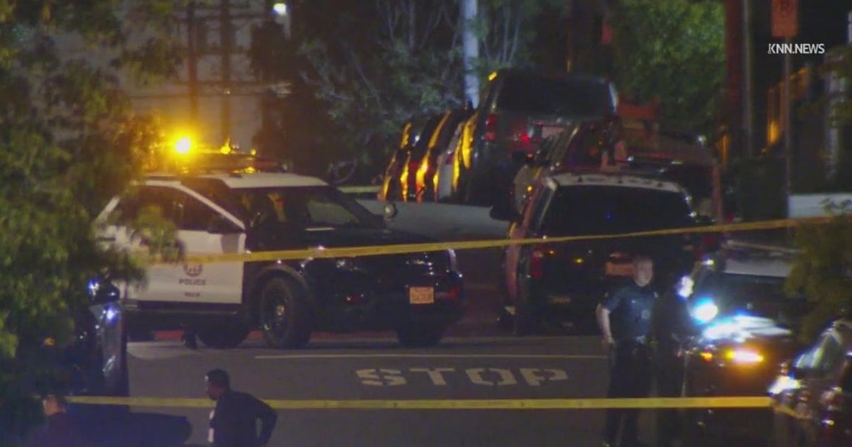 Suspect fatally shot by LAPD officers in Central LA | FOX 11 Los Angeles