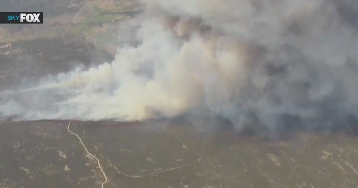 Dale Fire spreads quickly in Riverside County, evacuations ordered | FOX 11 Los Angeles