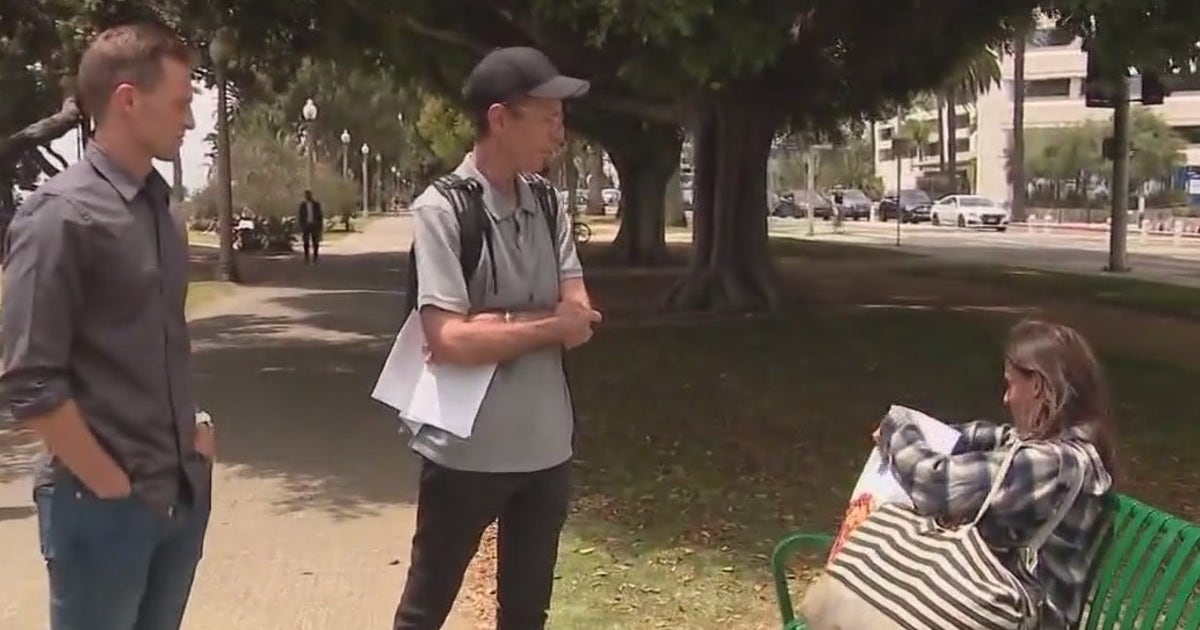 Family reunification program to fly homeless out of Los Angeles, Santa ...