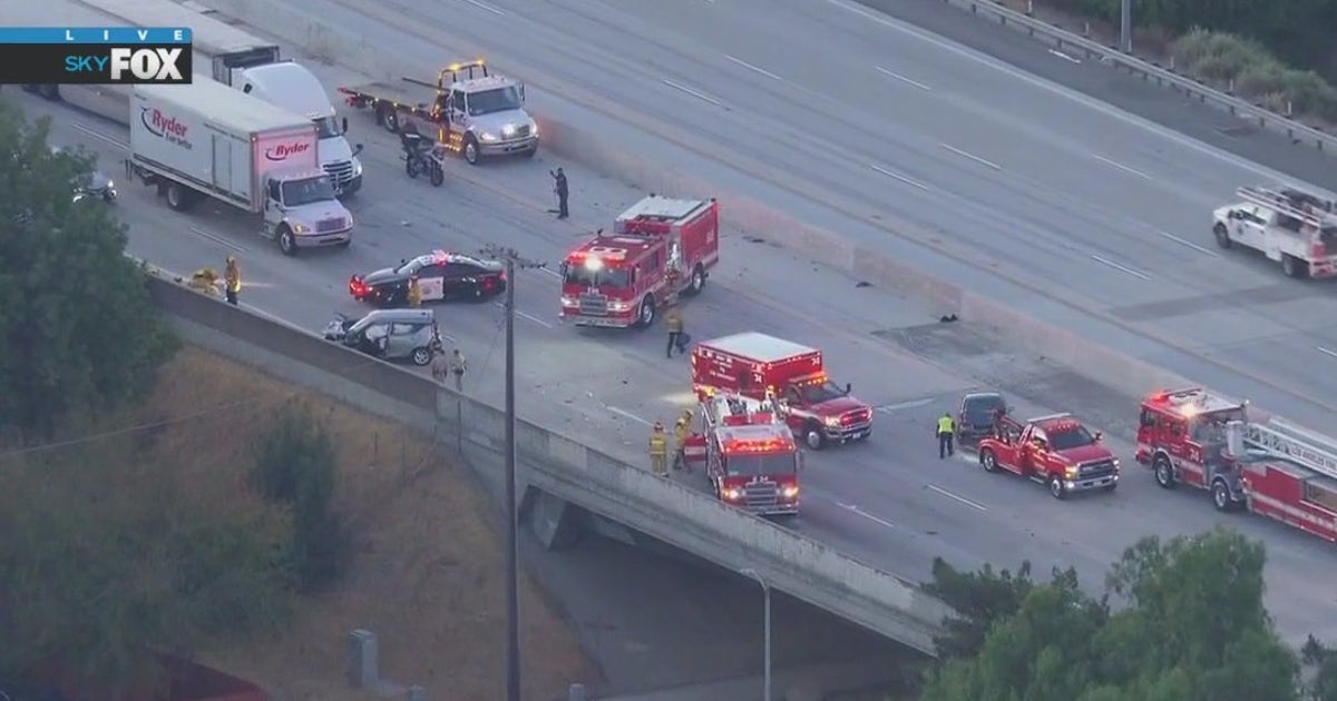 4 injured in 210 Freeway crash in Lake View Terrace | FOX 11 Los Angeles