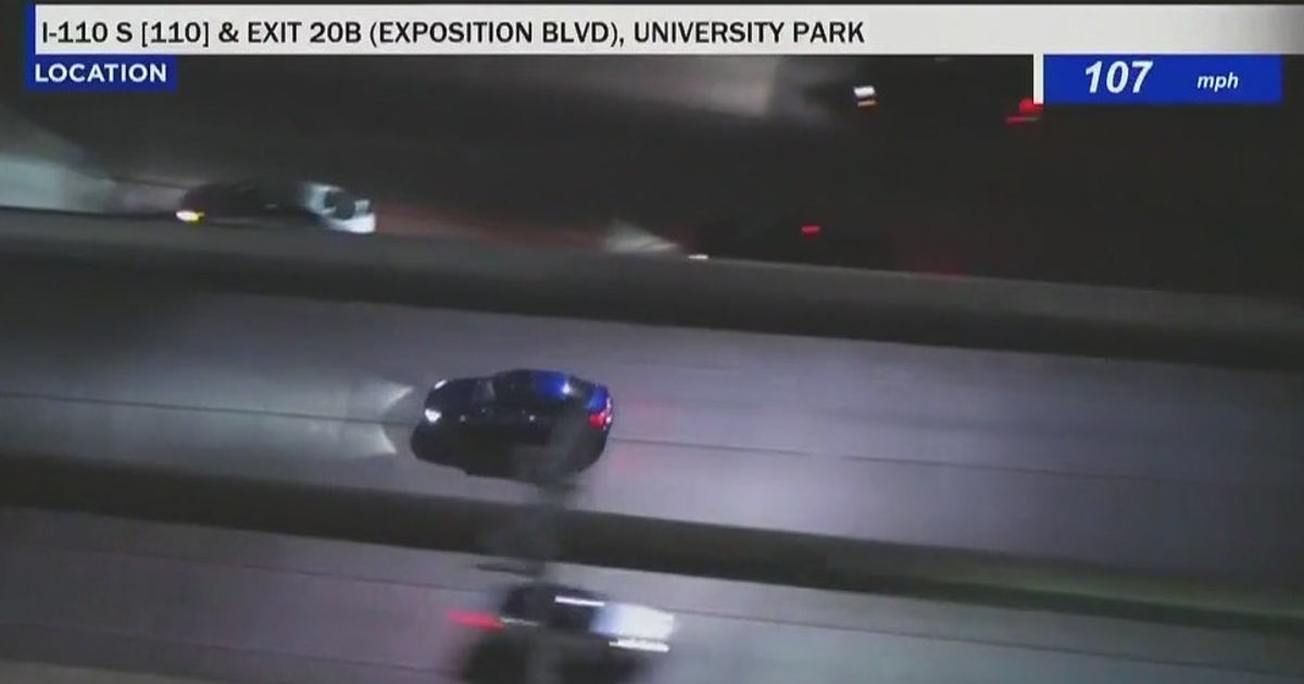 High-speed police chase suspect crashes in downtown LA | FOX 11 Los Angeles