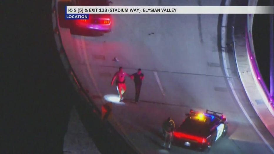 High-speed police chase across LA ends in crash on freeway off-ramp | FOX 11 Los Angeles