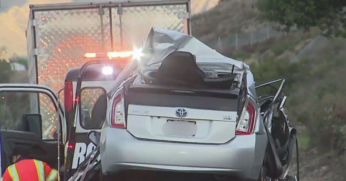 210 Freeway: Fatal crash involving Prius vs. semi snarls morning ...