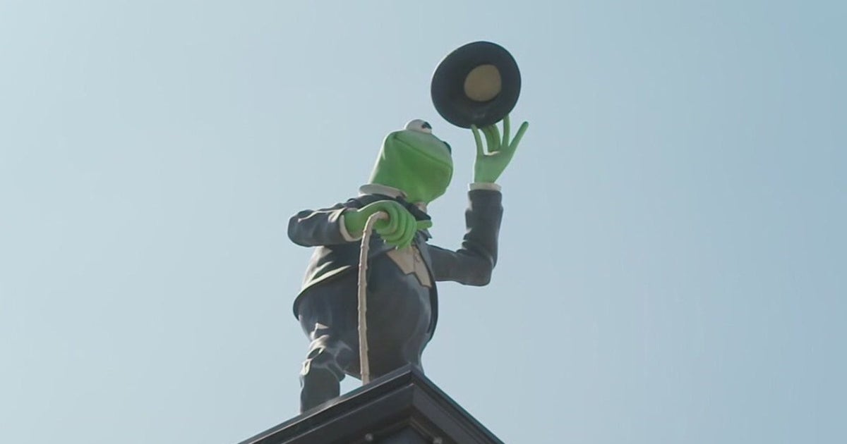 Hollywood's iconic Kermit the Frog statue makes historic move to ...
