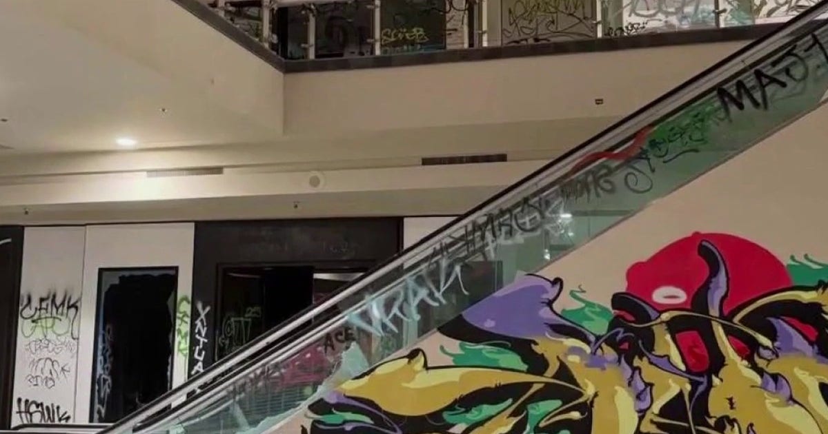 Abandoned SoCal mall filled with graffiti | FOX 11 Los Angeles