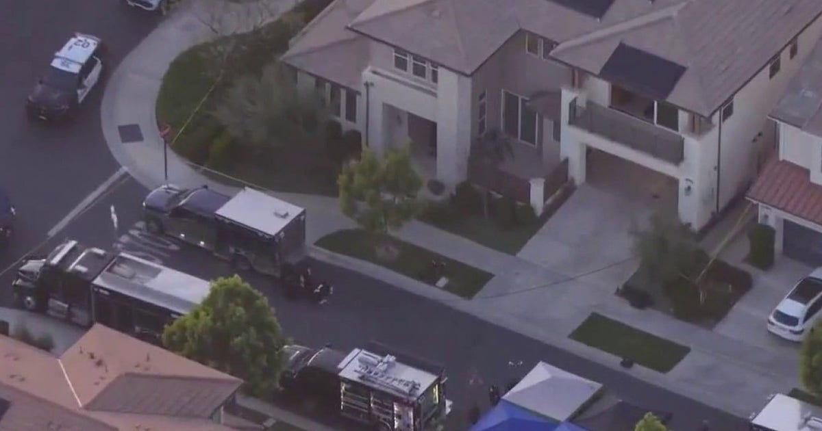 FBI hazmat raid of Irvine home sparked by teen’s 'homemade science lab ...
