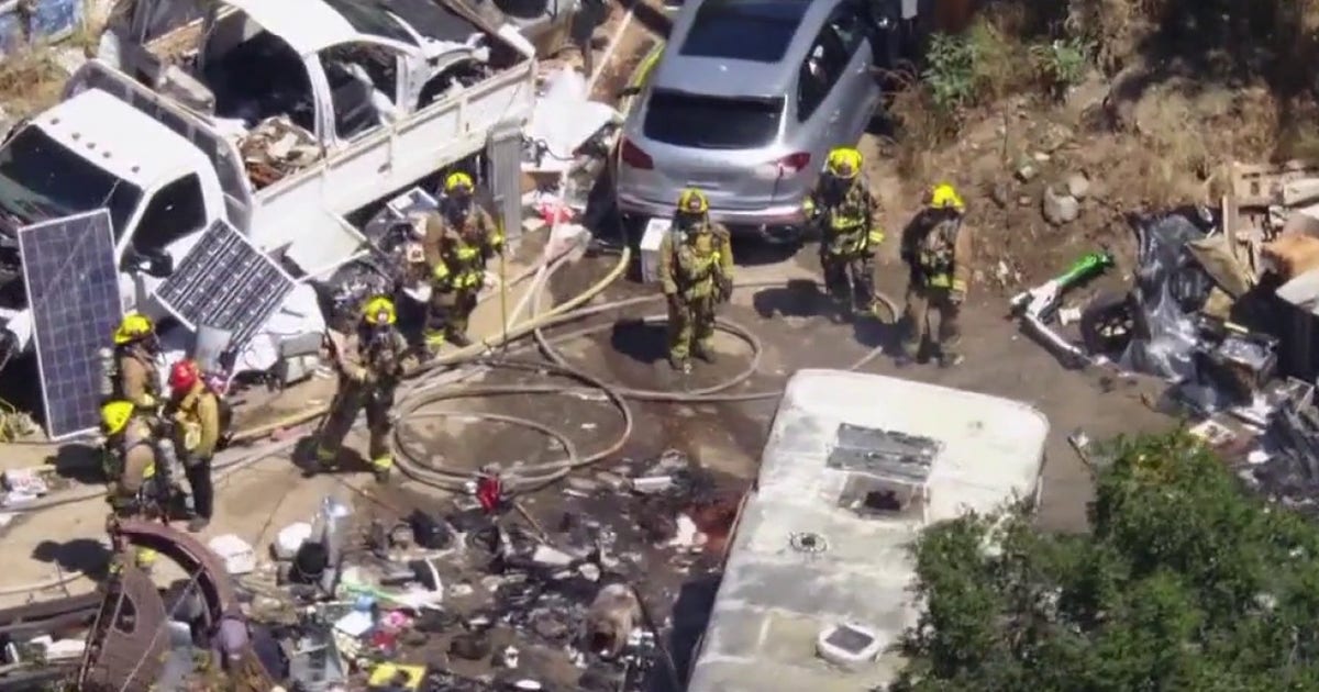 Recurring fires at Sun Valley 'hoarder house' spark neighborhood ...