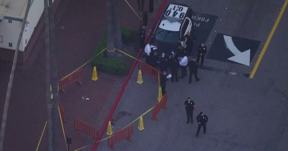 Person stabbed outside Union Station in downtown LA | FOX 11 Los Angeles