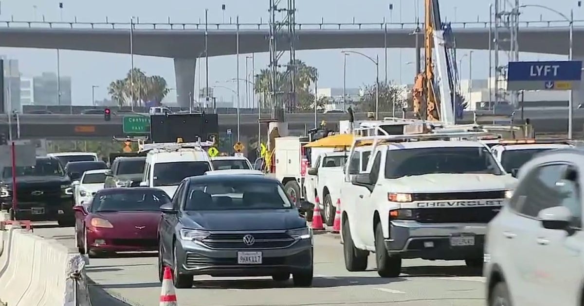 LAX holiday traffic disrupted after construction crew ruptures gas ...