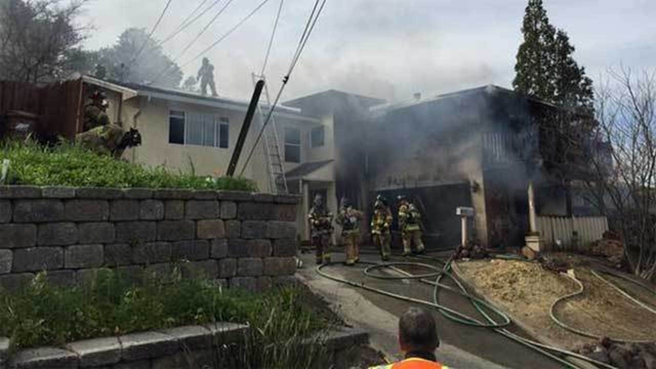 Crews bring Martinez house fire under control | KTVU FOX 2