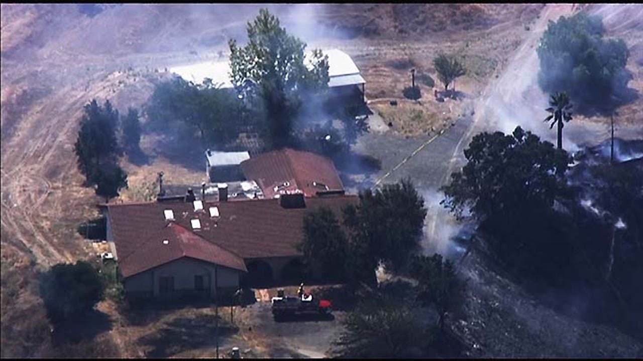 3-alarm brush fire near Sunol gives residents a scare