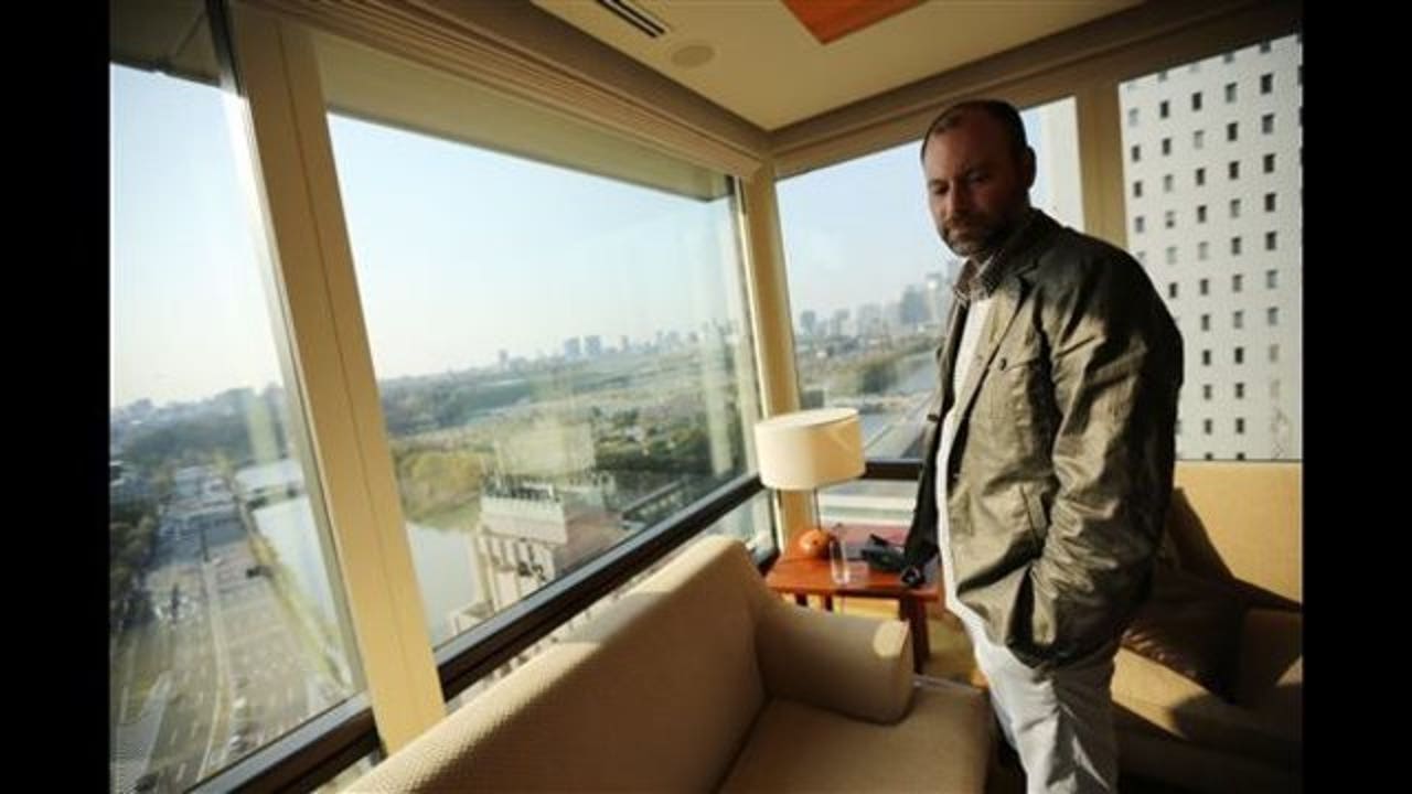 Ashley Madison CEO steps down in wake of hacking