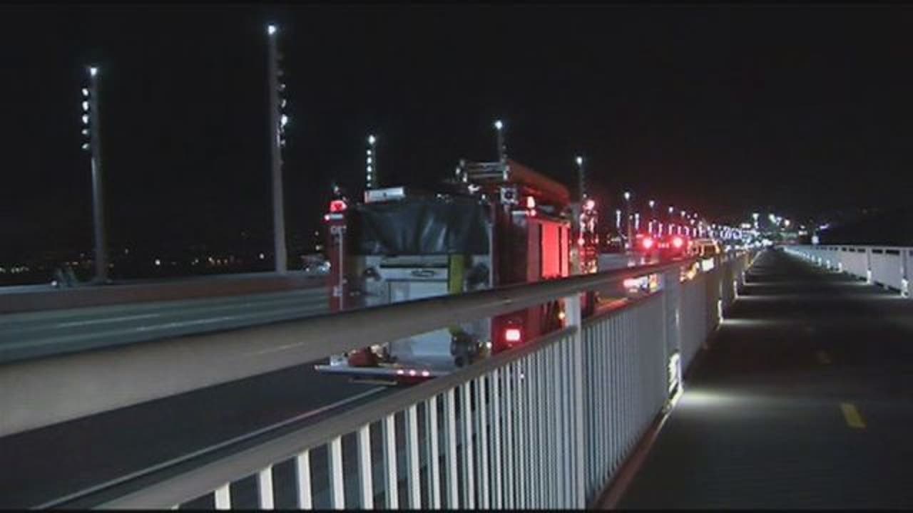 Women who apparently jumped from Bay Bridge after crash survives fall