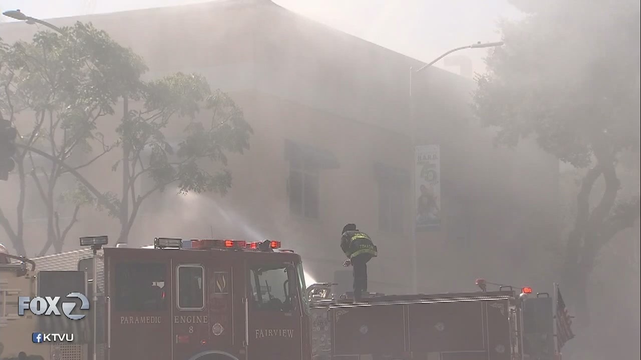 Commercial building destroyed by fire in downtown Hayward | KTVU FOX 2