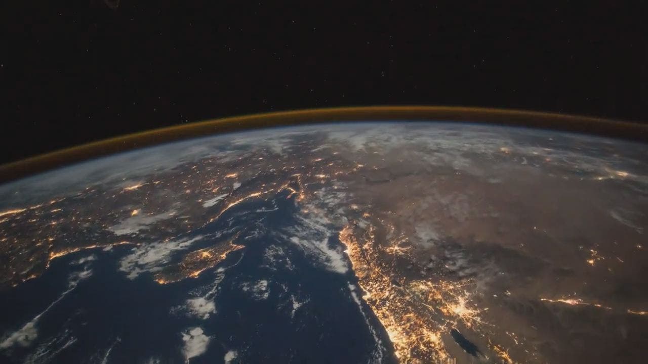 NASA astronaut shares stunning timelapse of Earth's lights NASA astronaut shares stunning timelapse of Earth's lights