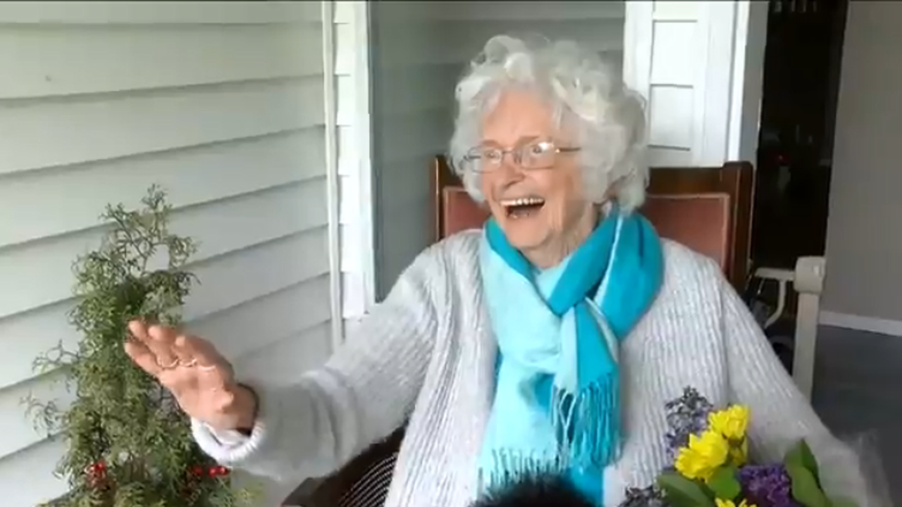 Hundreds say farewell to beloved 'Waving Granny' | KTVU FOX 2