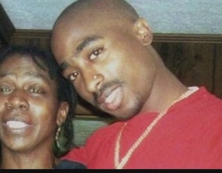 tupac mum