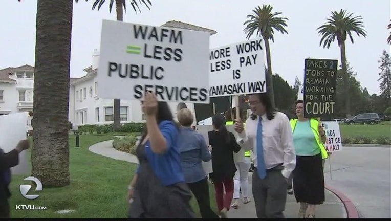 Striking Santa Clara court workers reach tentative contract agreement Striking Santa Clara court workers reach tentative contract agreement