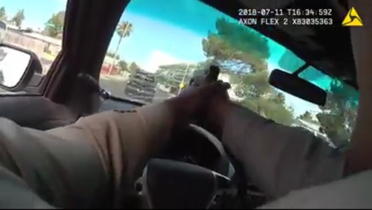 Video Las Vegas As Officers Pursue Murder Suspects Police Shoot