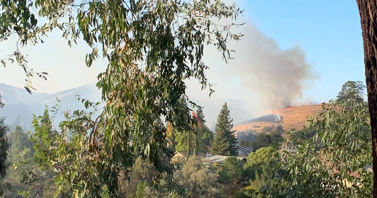 Evacuation order in quick-moving Martinez wildfire lifted | KTVU FOX 2