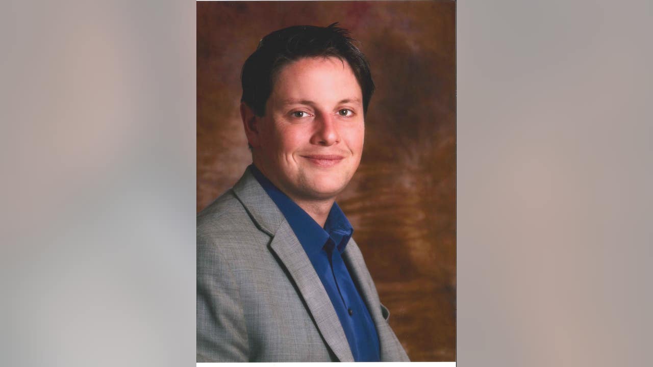 Windsor Mayor Dominc Foppoli Urged To Resign Over Sexual Assault