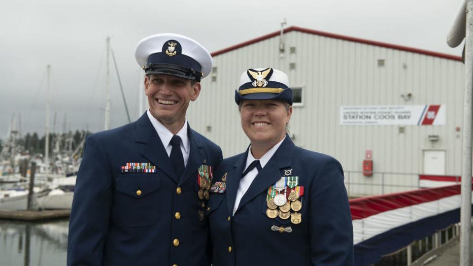 Coast Guard holds change of command for husband, wife | KTVU FOX 2 Coast Guard holds change of command for husband, wife | KTVU FOX 2
