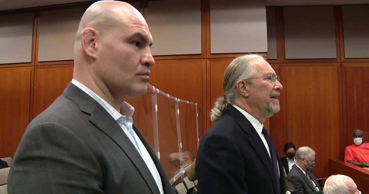Judge clears Cain Valasquez to participate in wrestling match if he ...