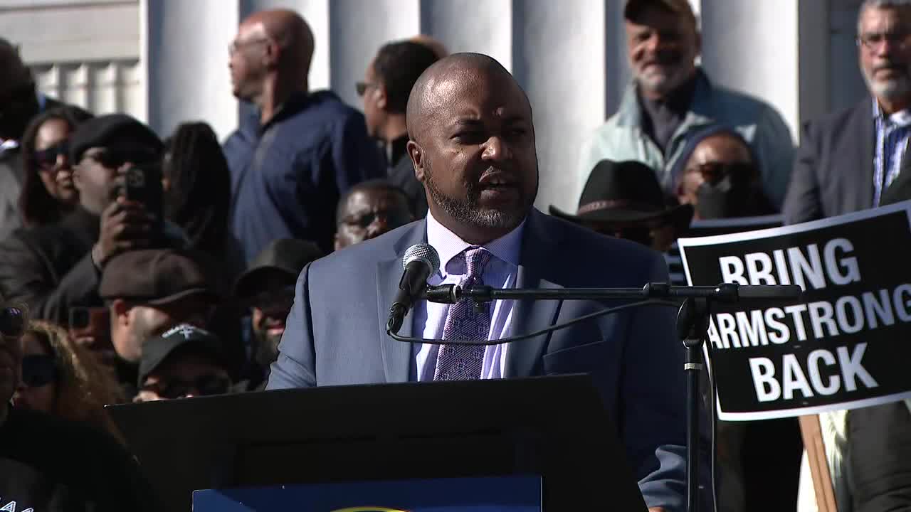 NAACP rallies behind Oakland police chief placed on administrative ... NAACP rallies behind Oakland police chief placed on administrative ...