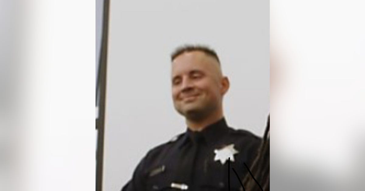 Oakland police sergeant in custody on domestic violence charge | KTVU FOX 2
