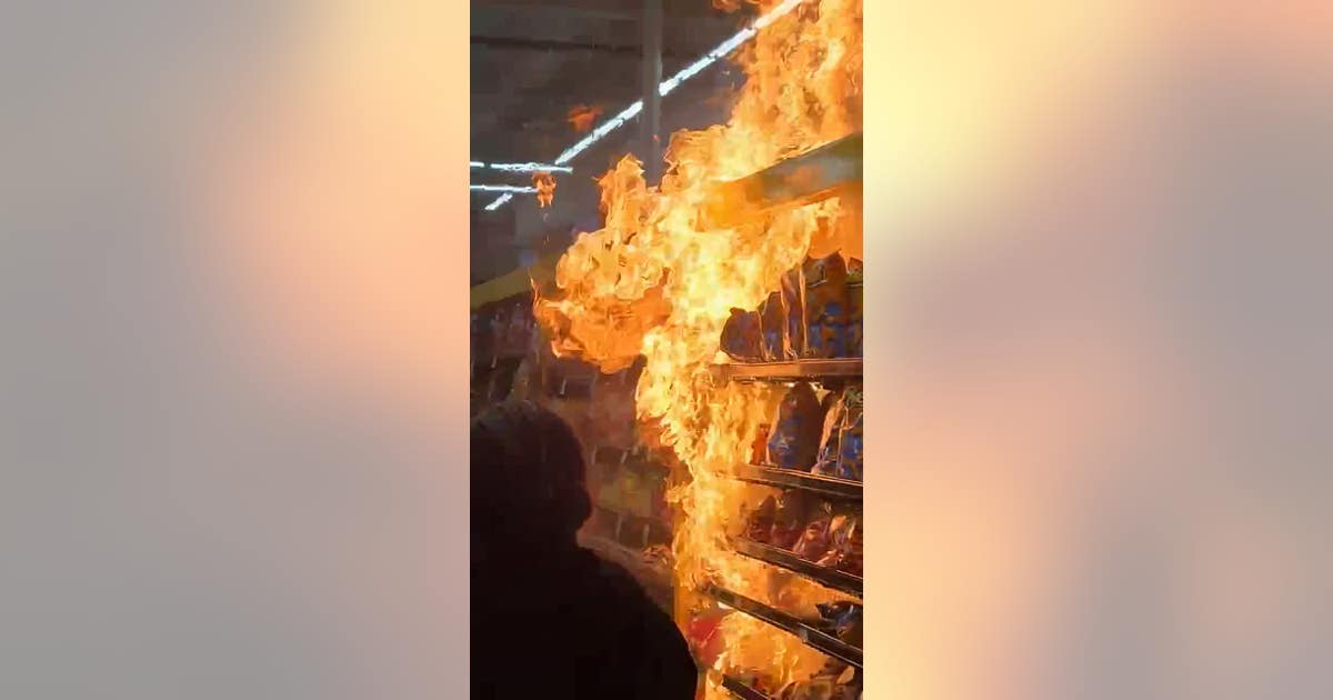 Cheetos literally 'flaming hot': Bags of chips on fire at San Pablo ...