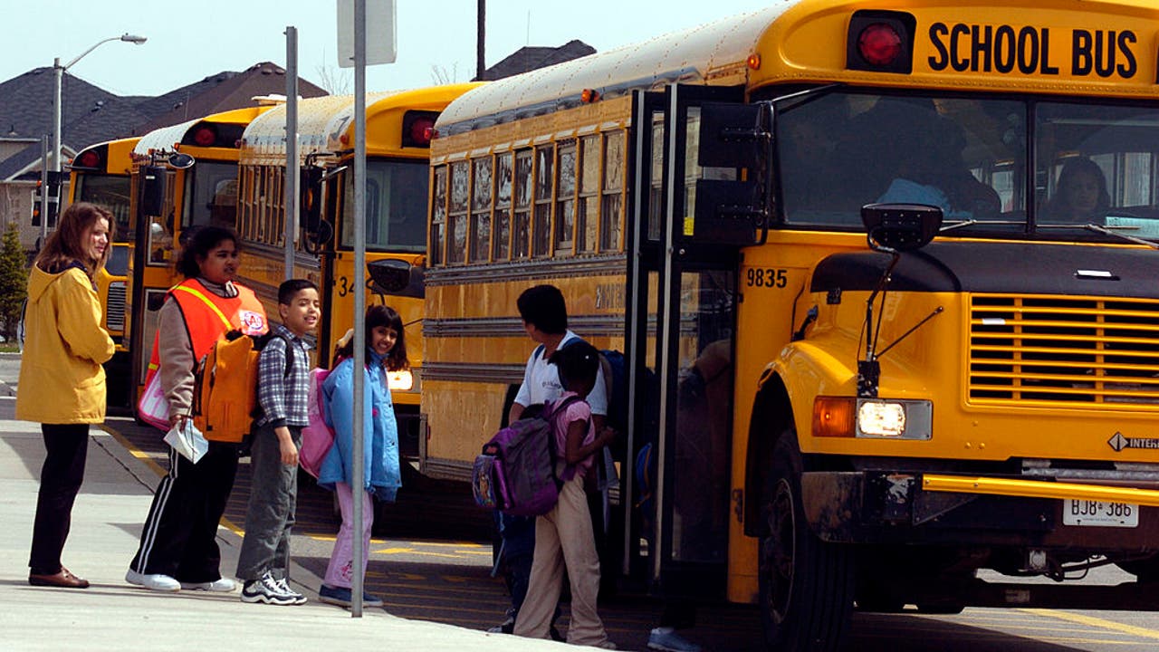 St. Louis district will pay families to drive kids to school amid bus ... St. Louis district will pay families to drive kids to school amid bus ...