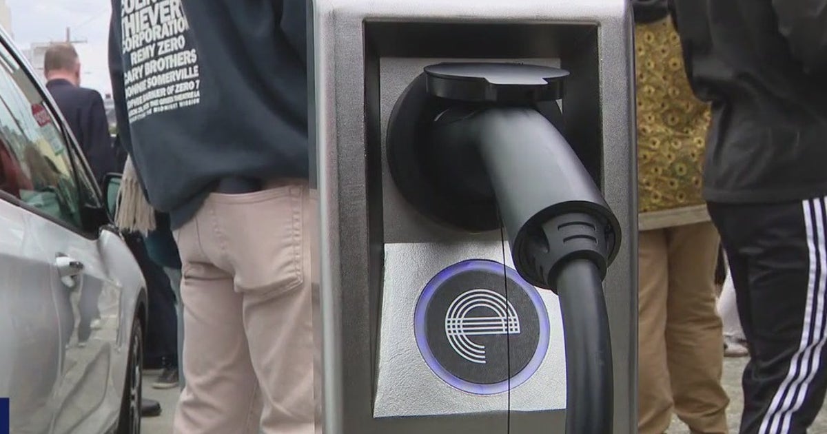 San Francisco unveils 1st EV curbside charging stations through grant ...